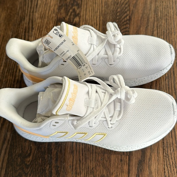 adidas | Shoes | Adidas Pure Motion Sneaker | Poshmark